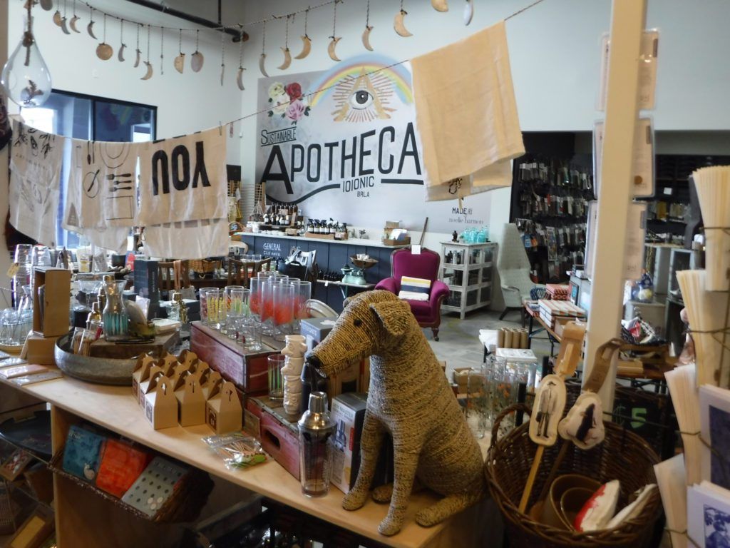 10 questions with Noelie Harmon owner Amy Strother - inRegister