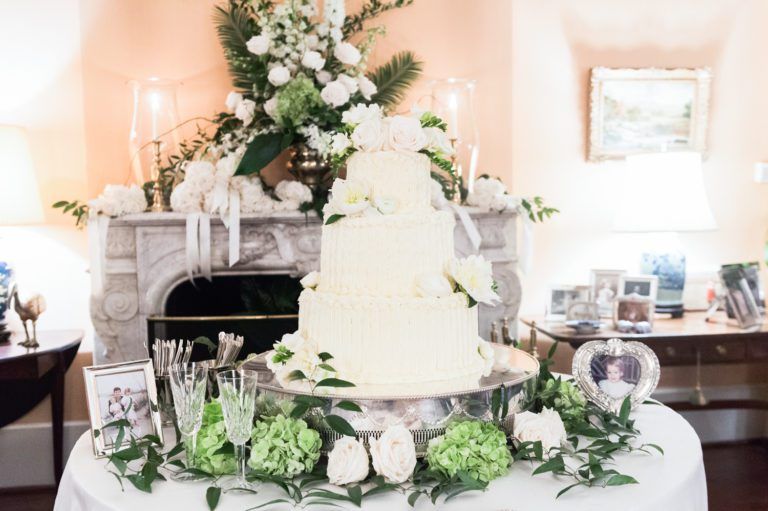 Signature Wedding: Paige Parker and Hayes Ragan - inRegister