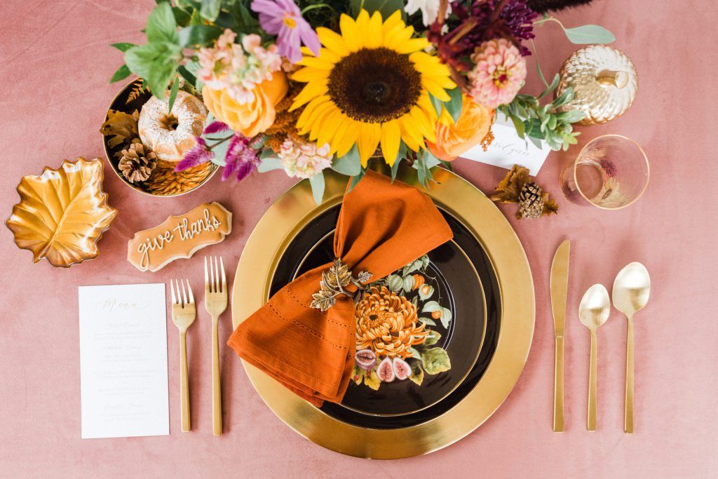 Turn the tables: Place-setting inspirations take you from autumn ...