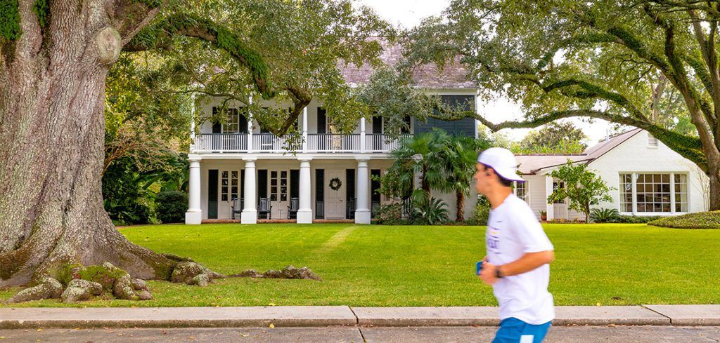 Deep roots: The Kirkpatrick family makes an heirloom home their own ...