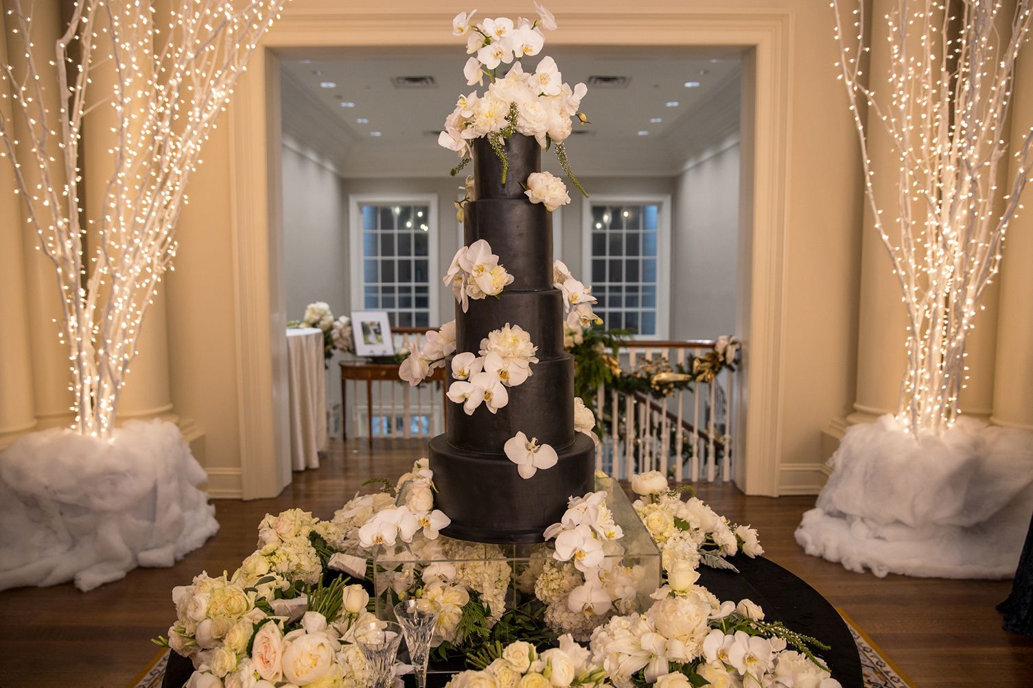 Shelby Toups and Landon Flowers’ classic wedding came with plenty of ...