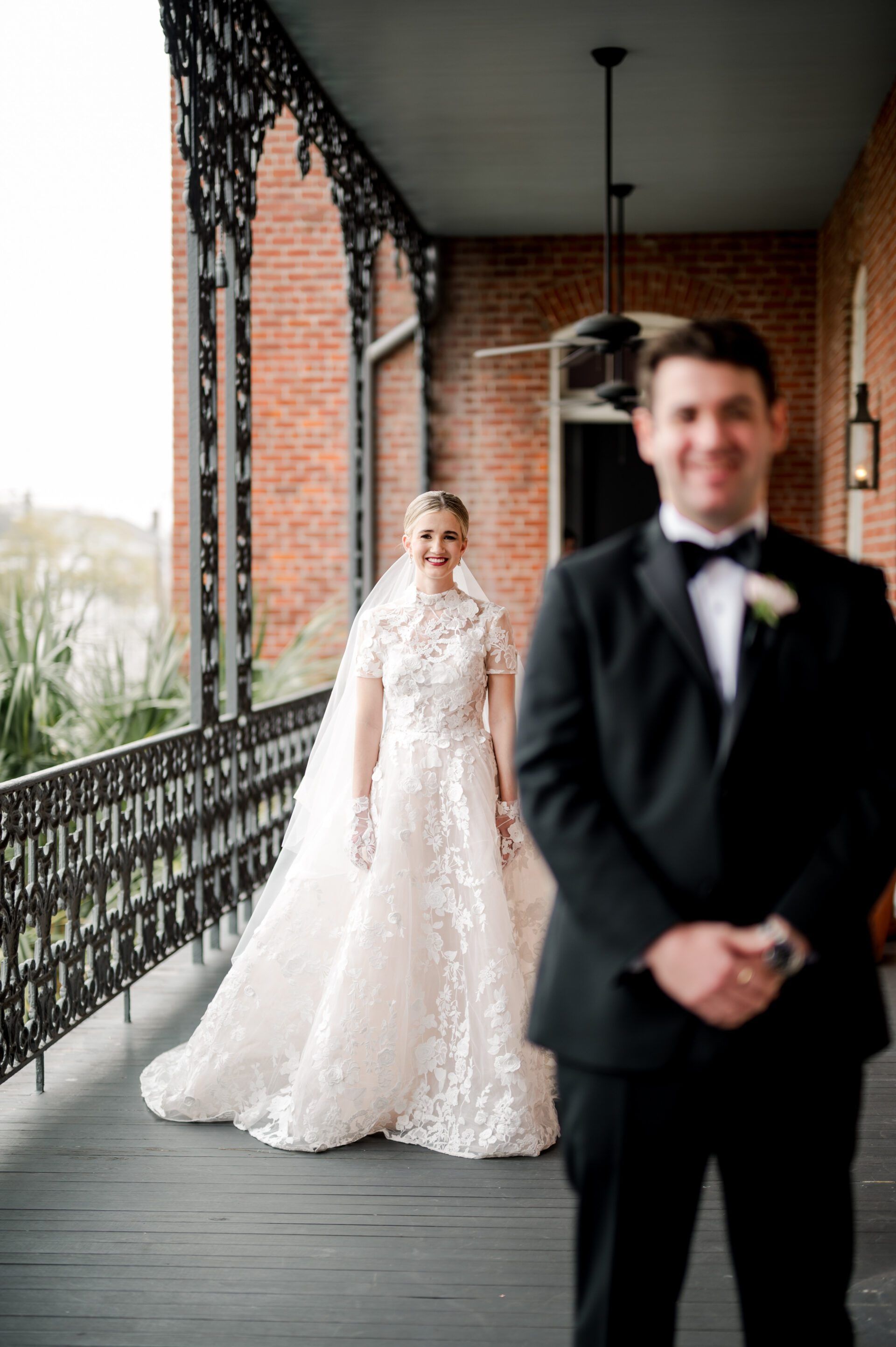 Elise McCanless and Connor Fields said ‘I do’ with a stylish New ...
