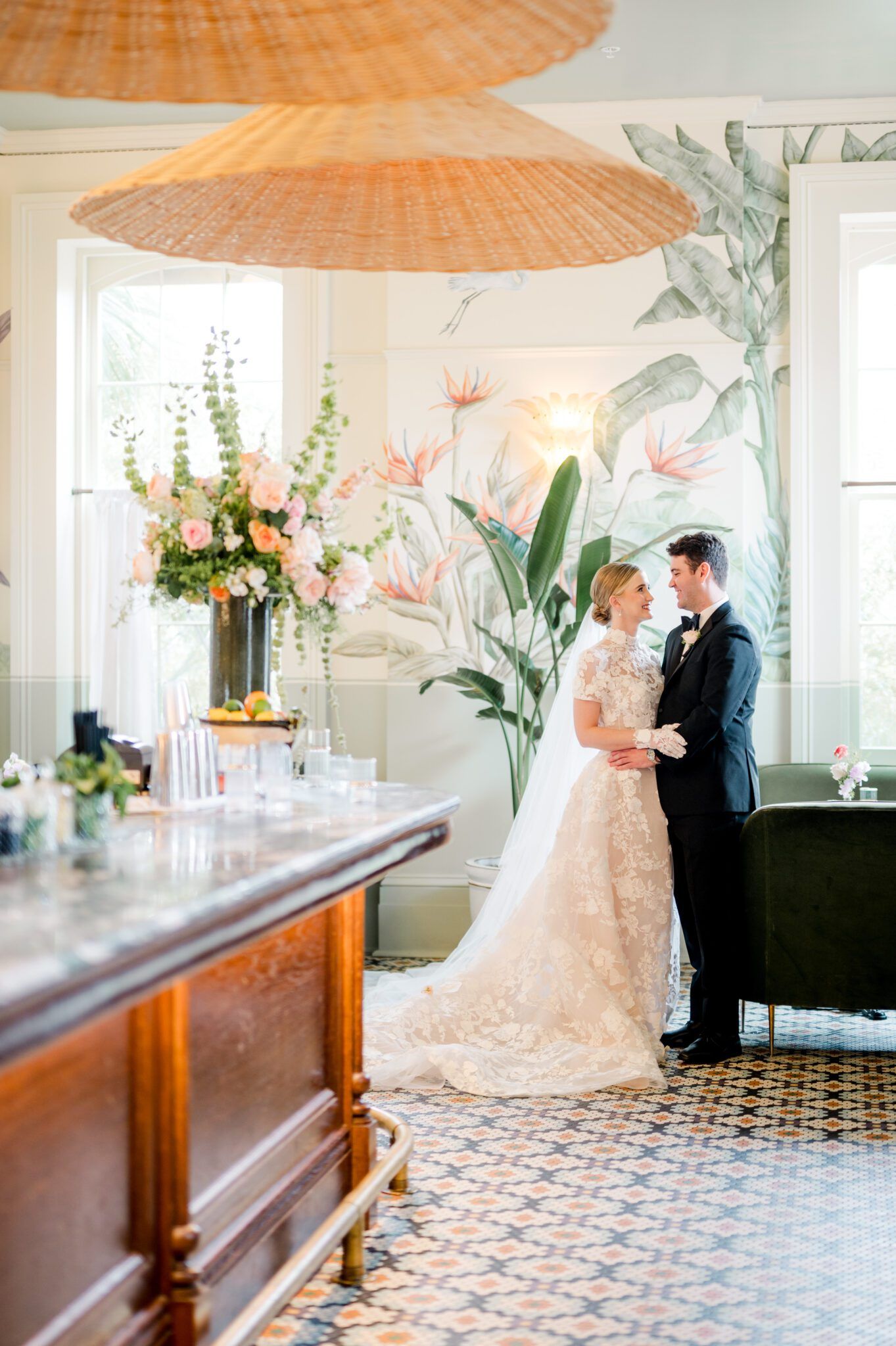 Elise McCanless and Connor Fields said ‘I do’ with a stylish New ...