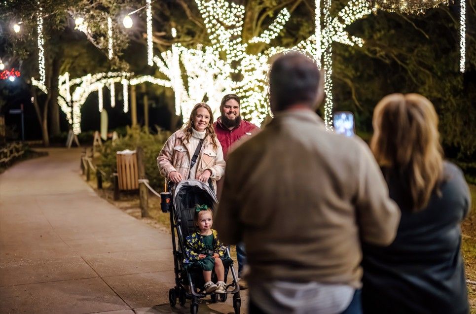 Stroll into the holidays at BREC's Baton Rouge Zoo's annual Zoo Lights ...